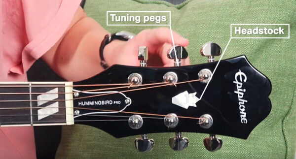 How to Tune a Guitar - The Ultimate Guide for Beginners