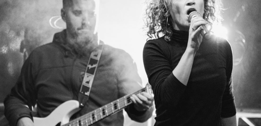 How to Play Rhythm Guitar | Beginner’s Guide | Yousician